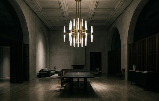 Antique Allure – Luxury Lighting Company