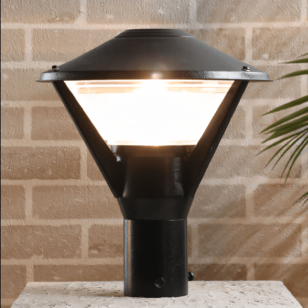 Black Metal Rio Gate Light – Luxury Lighting Company